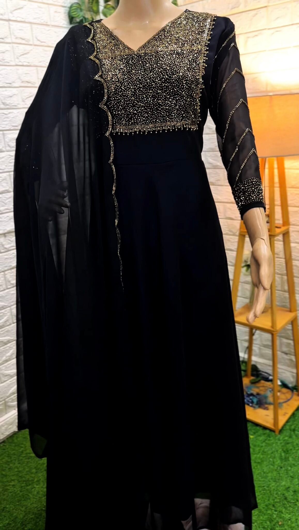 Heavy handwork design - Apple Fab